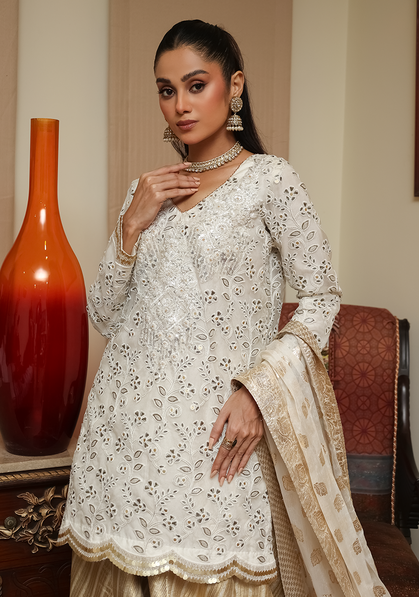 Huma Adnan - Bano - Cream & Gold - Organza & Jamawar - 3 Piece – Studio by TCS