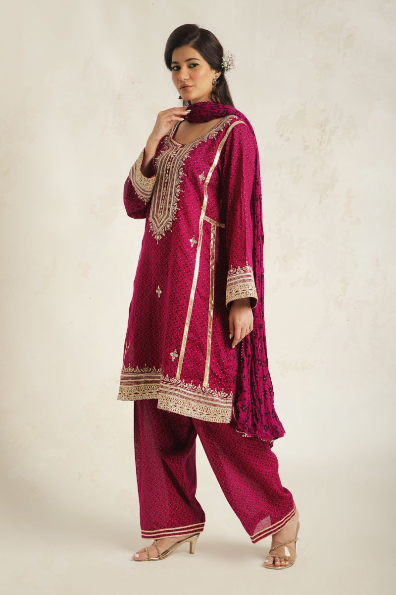 Farshi Shalwar Online in USA | Traditional Farshi Shalwar & Dresses ...