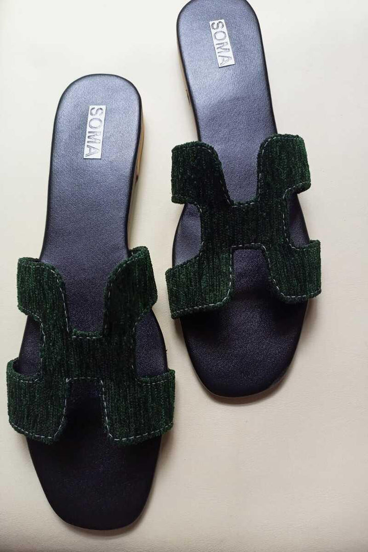 Soma Footwear | Pakistani Fashion | Studio by TCS