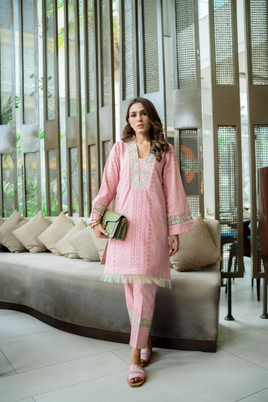 Leon Clothing - Check out Latest Fashion Collection For Womens - Studio ...