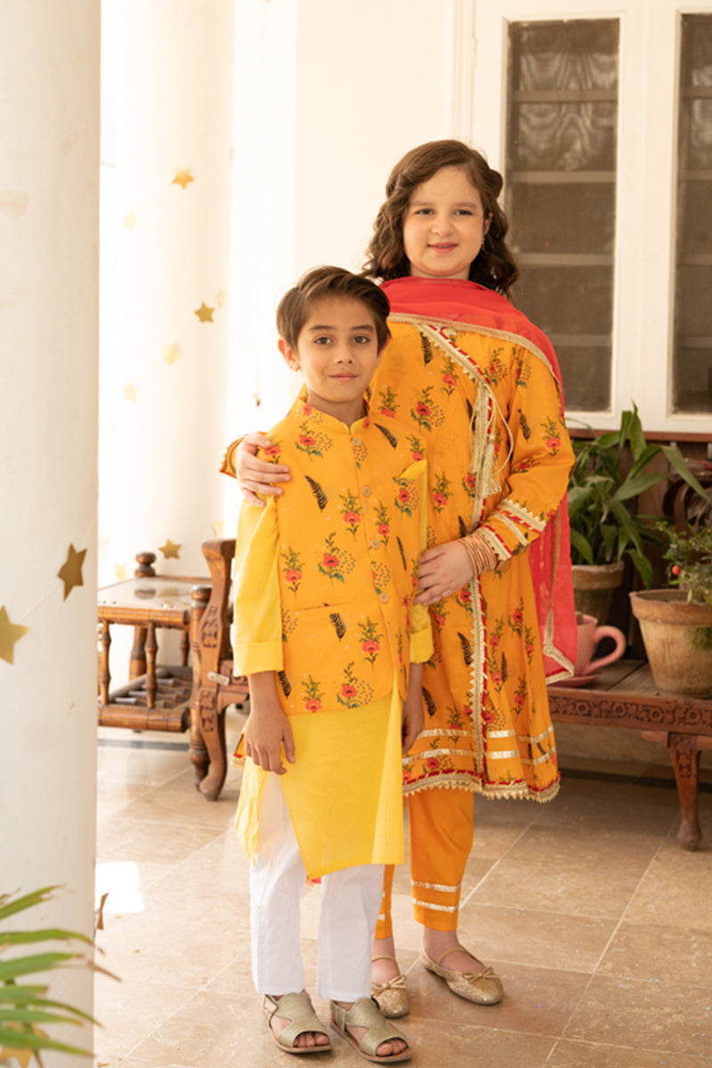 Hummingbirds Clothing Online Store – Studio by TCS