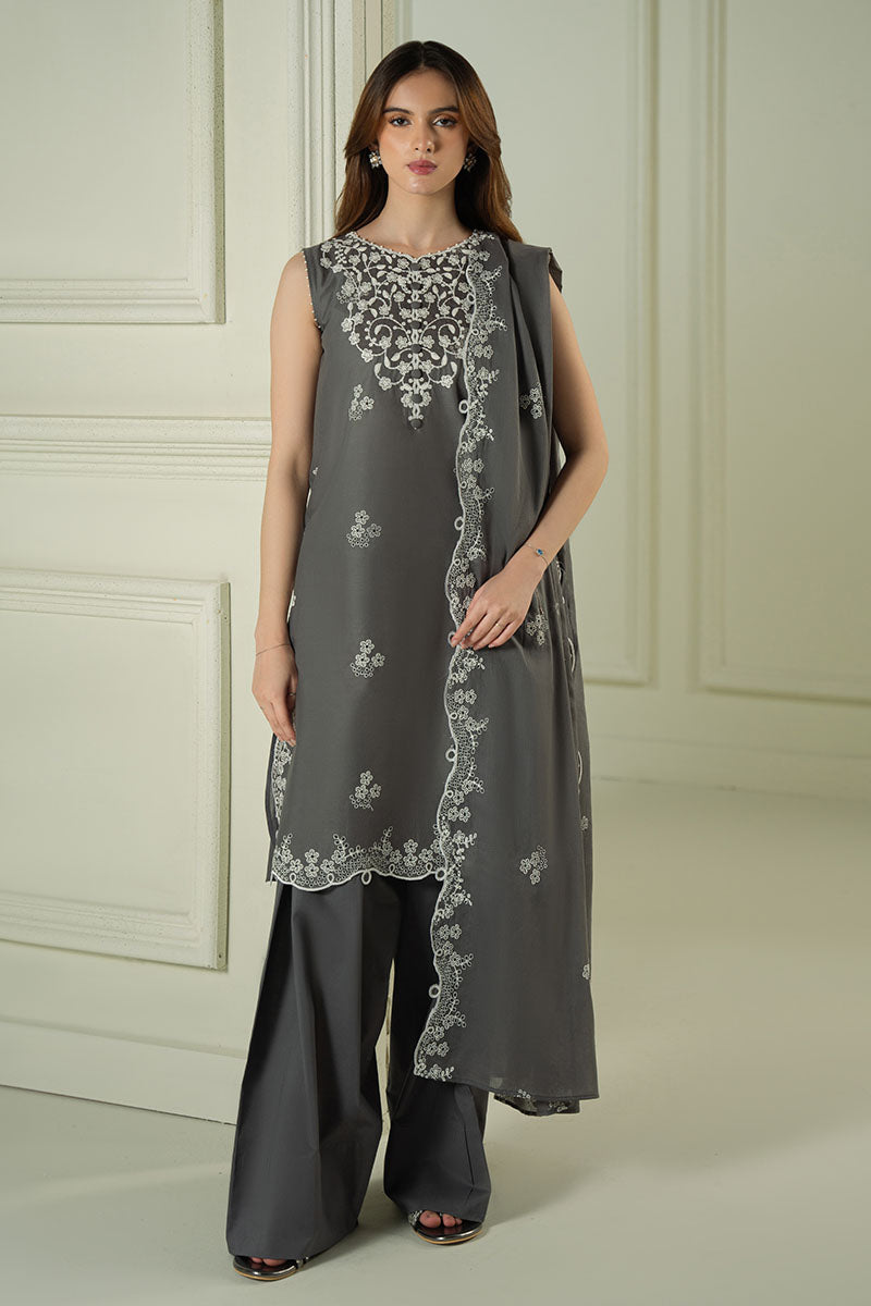 Farshi Shalwar Online in USA | Traditional Farshi Shalwar & Dresses ...